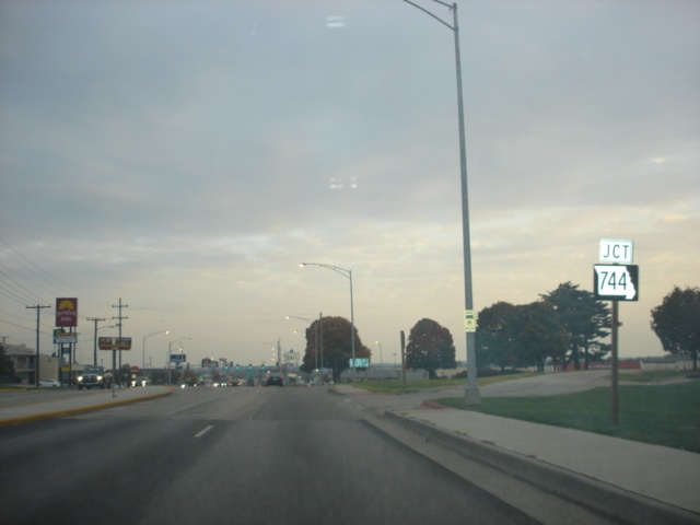 Index of /102005/ [www.okroads.com]